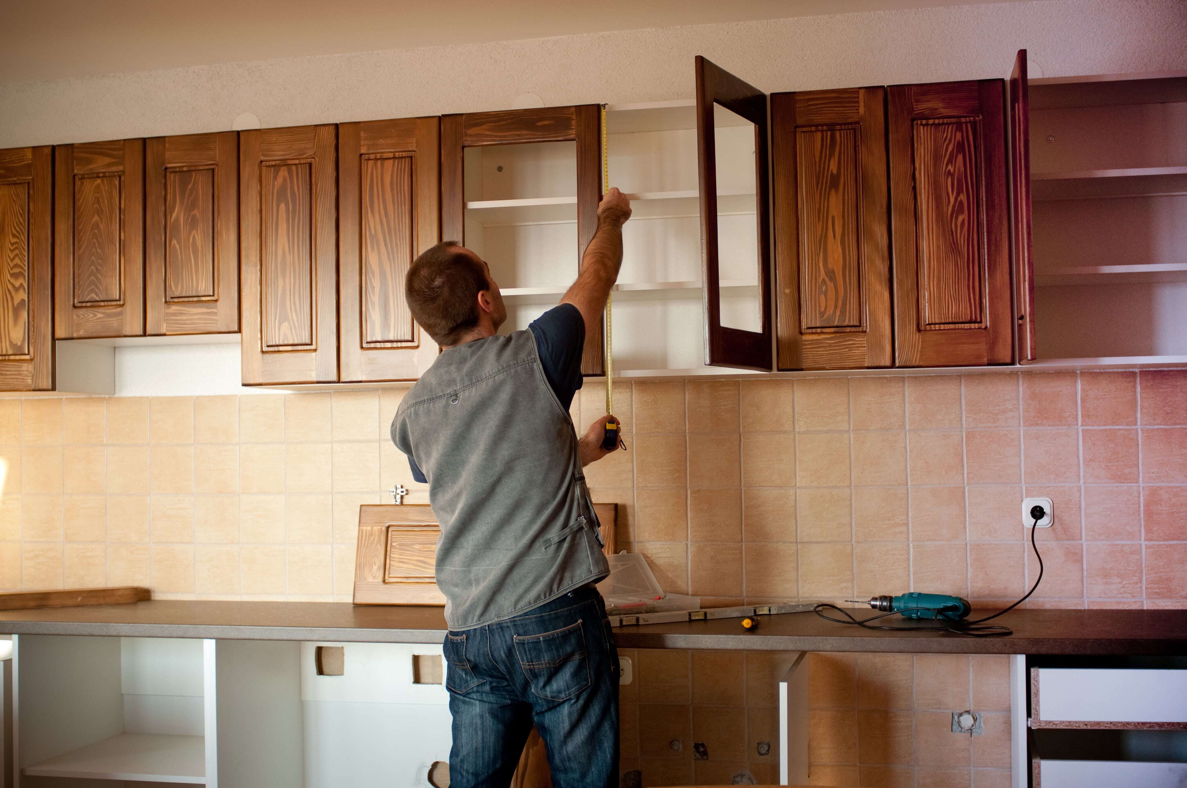 Kitchen Cabinet Refacing: Complete DIY Guide with New Doors